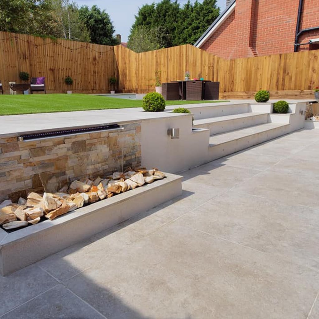 Pavestone Layla Porcelain Paving Slab - Bianco - 900x900x20mm Product