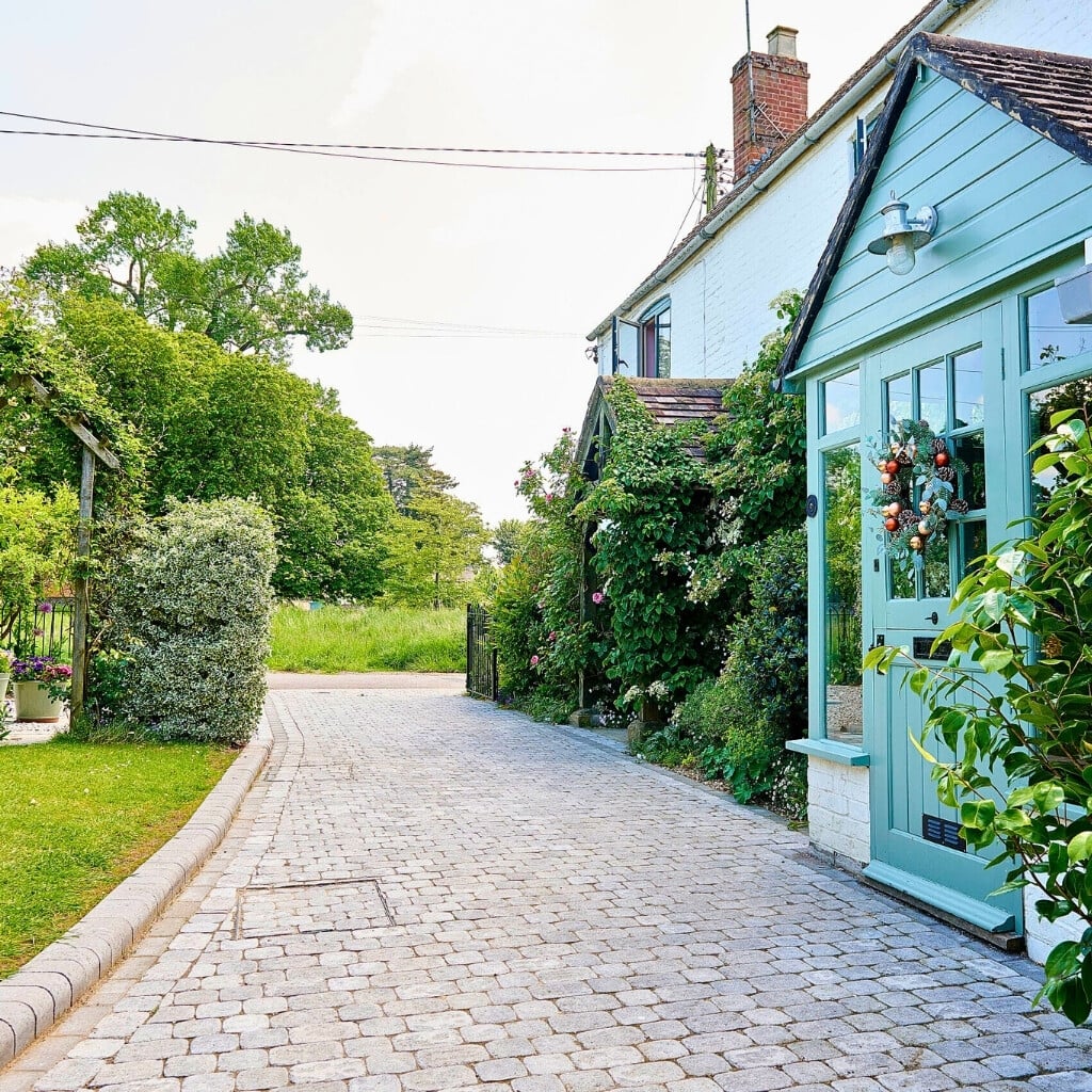 Brett Aura Square Stone Block Paving - Silver Fleck - 114x114x60mm Product