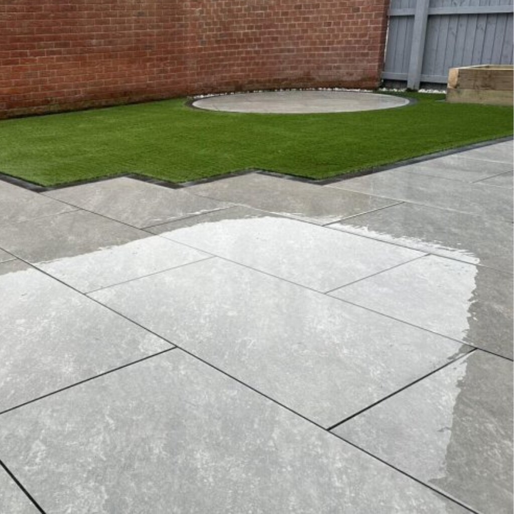 Pavestone Porcelain Paving Slab - Classic Grey - 900x600x20mm Product